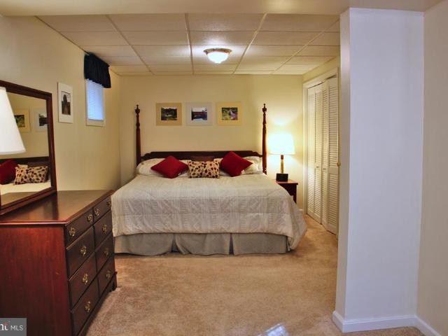 813 Spring Valley Drive # B