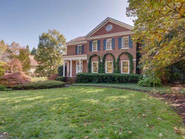 813 Springdale Road NE