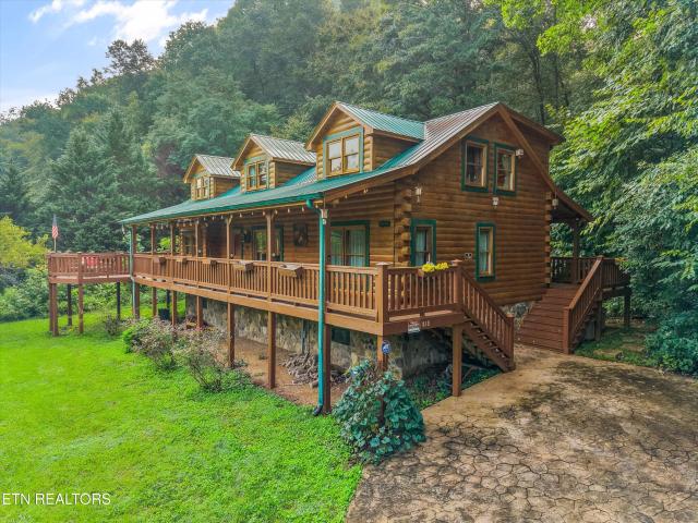 813 Steer Creek Rd
