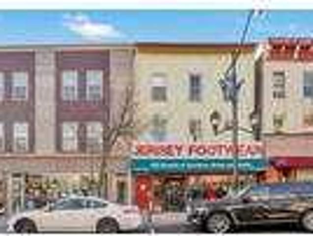 813 Summit Ave #2, Union City, NJ 07087
