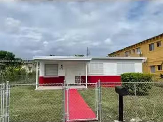 813 SW 5TH ST, HOMESTEAD, FL 33030 Single Family Residence For.