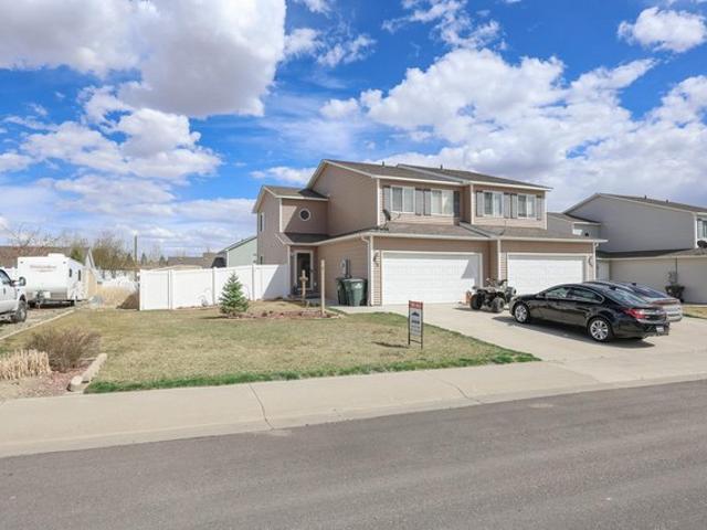 813 Rampart Dr, Rock Springs, WY 82901