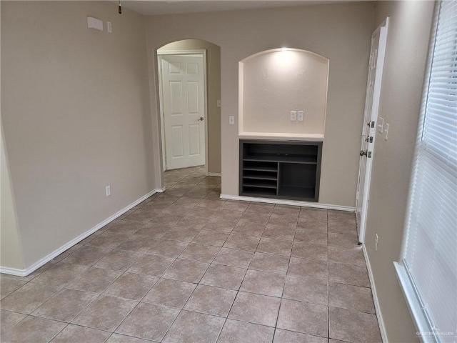 813 W Bronze Drive 4