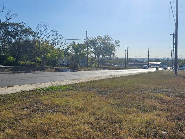 813 Toepperwein Rd, Converse, TX 78109 | MLS #1922