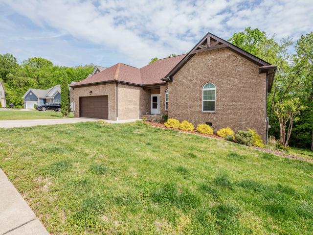 813 Tanager Pl