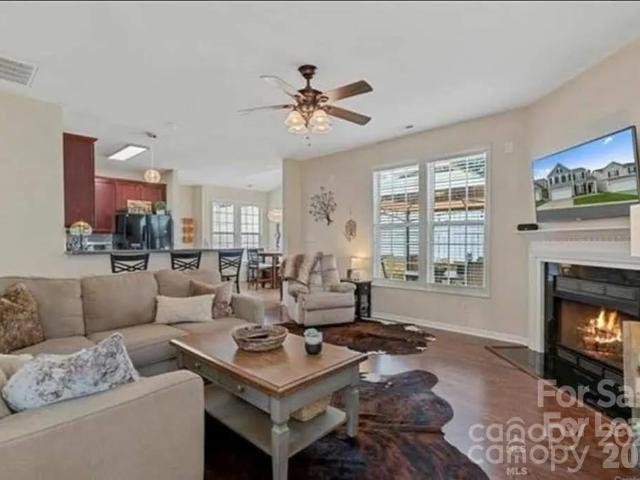 8144 Haviland Lane