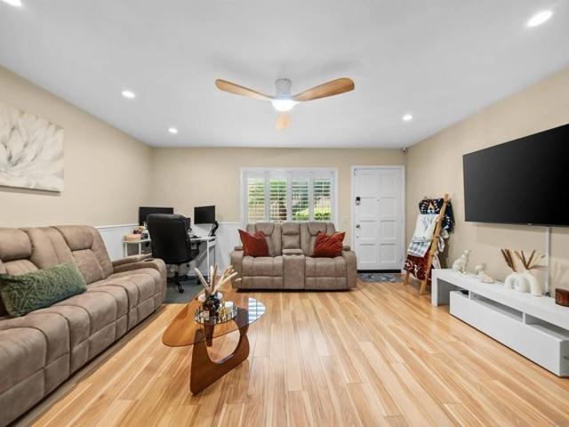 8145 Calle Fanita, Santee, CA 92071