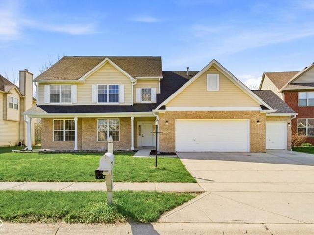 8146 Winterset Cir, Indianapolis, IN 46214