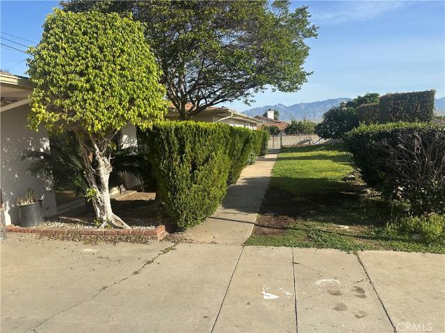 8147 Lake Knoll Drive