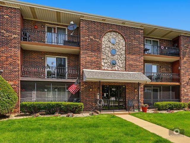 8148 th St Apt 3E, Tinley Park, IL 60477
