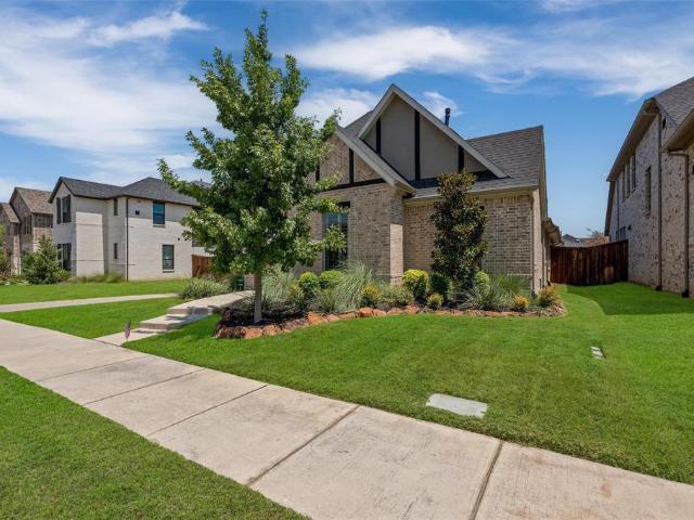 8140 Legacy Trail