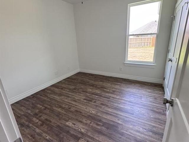 8142 Sawdust Trail