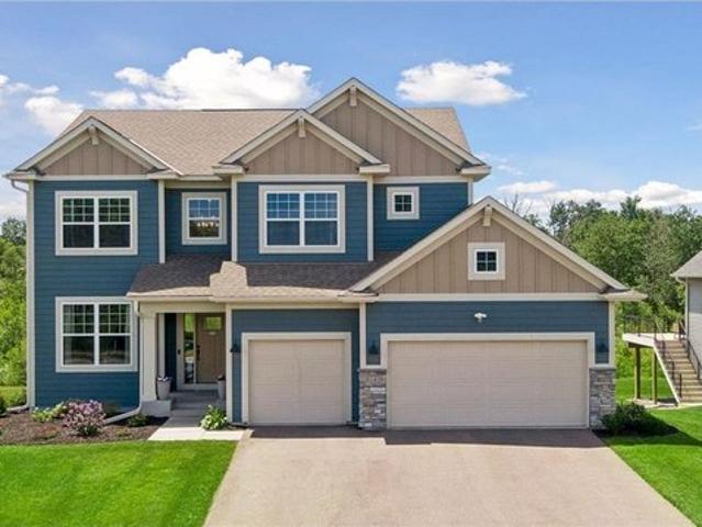 8143 Haywood Dr, Lino Lakes, MN 55014