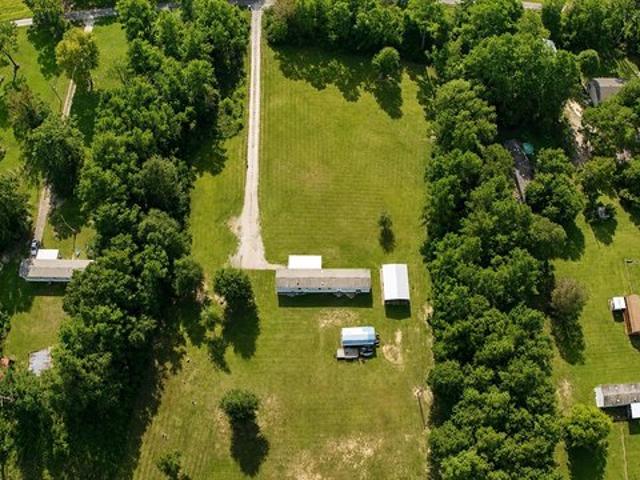 814 County Road 642, Buna, TX 77612