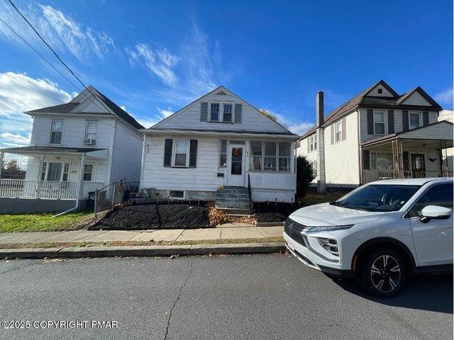 814 Charles St, Luzerne, PA 18709