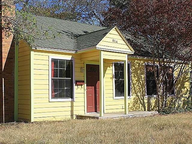 814 Anderson St, Denton, TX 76201