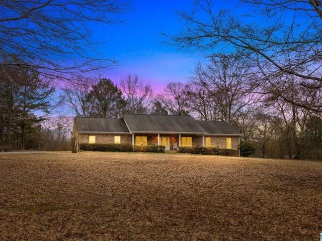 814 Deer Trace Rd, Pell City, AL 35125