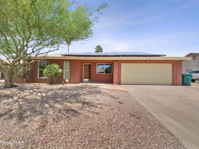 814 E Garnet Ave, Mesa, AZ 85204
