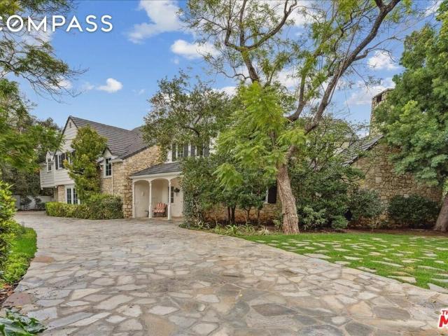 814 Foothill Rd, Beverly Hills, CA
