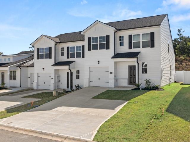 814 Feldspar Manor