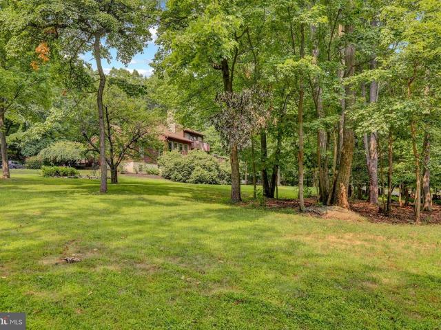 814 Holly Lane