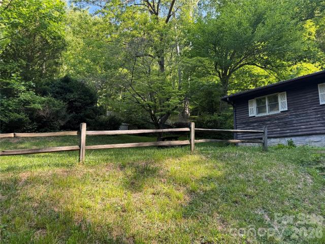 814 Mountain View Drive