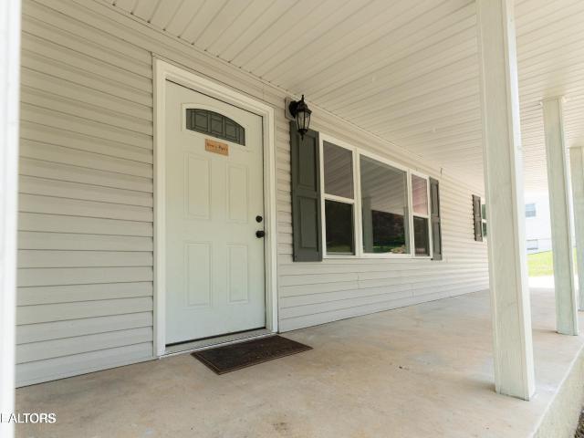 814 Moss Lane