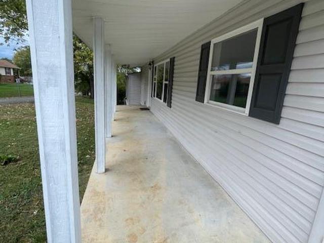 814 Moss Lane