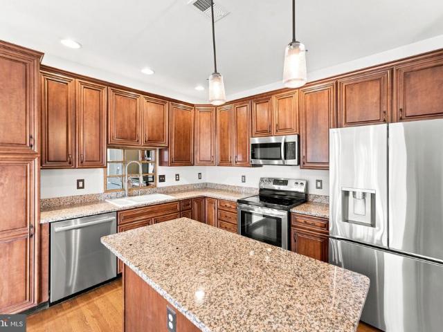814 Maple Flats Terrace