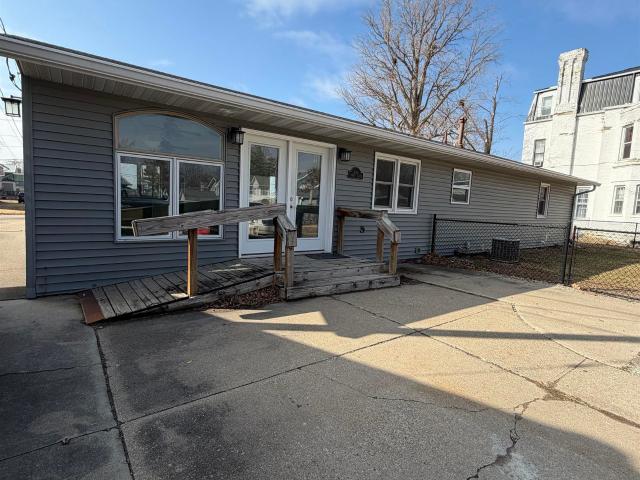 814 N Court Street