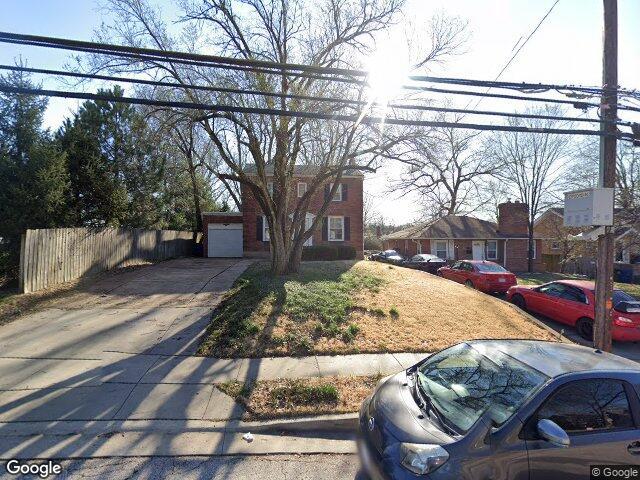 814 N Rock Hill Rd, Saint Louis, MO 63119