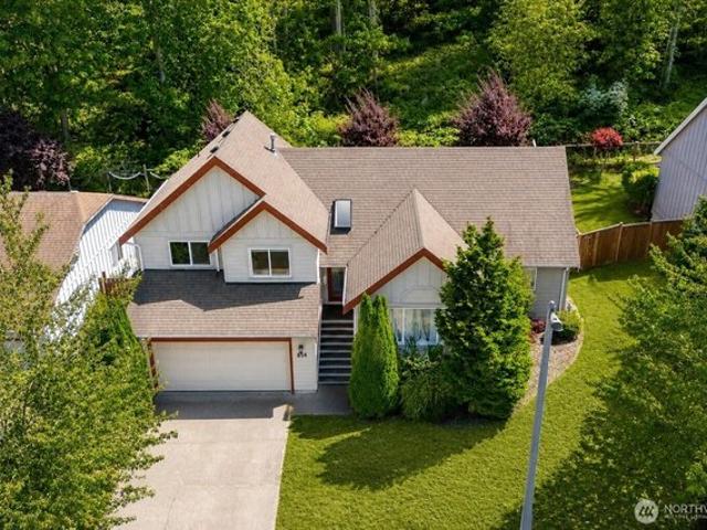 814 Nevada St, Bellingham, WA 98229