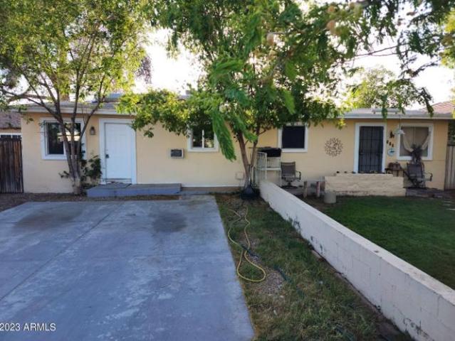 814 S Greenleaf Ln, Avondale, AZ 85323
