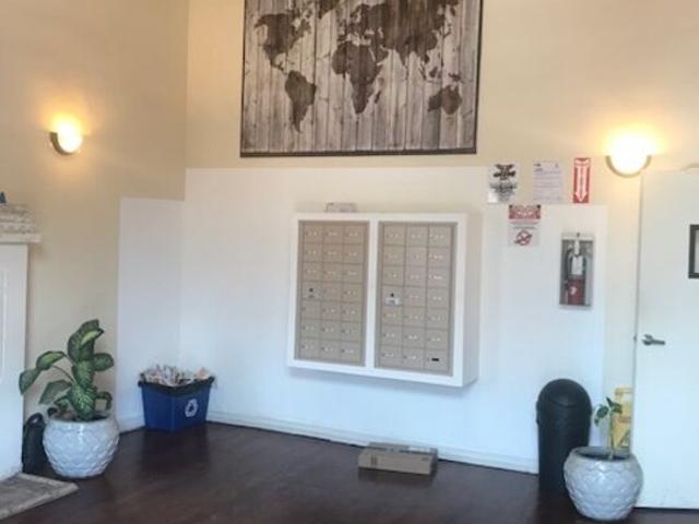 814 S Hobart Blvd, Unit 203, Los Angeles, CA 90005 | MLS #26803