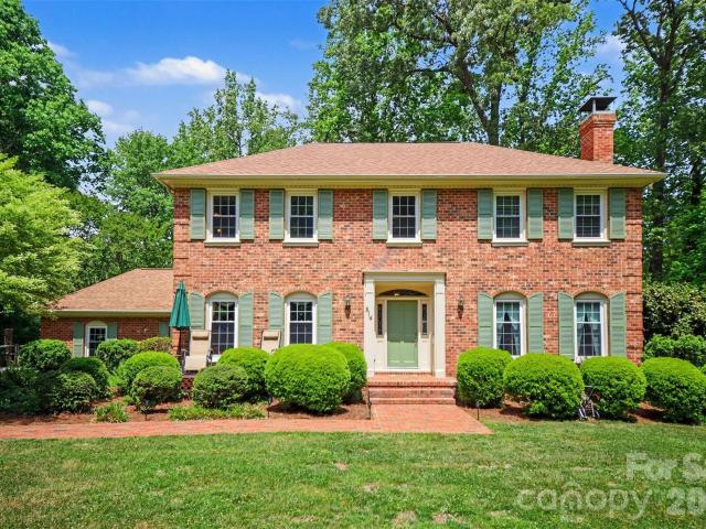 814 S Main St, Mount Holly, NC 28120 | MLS #4373 | Compass
