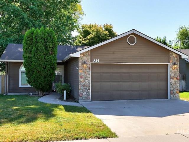 814 Sioux Ave, Emmett, ID 83617