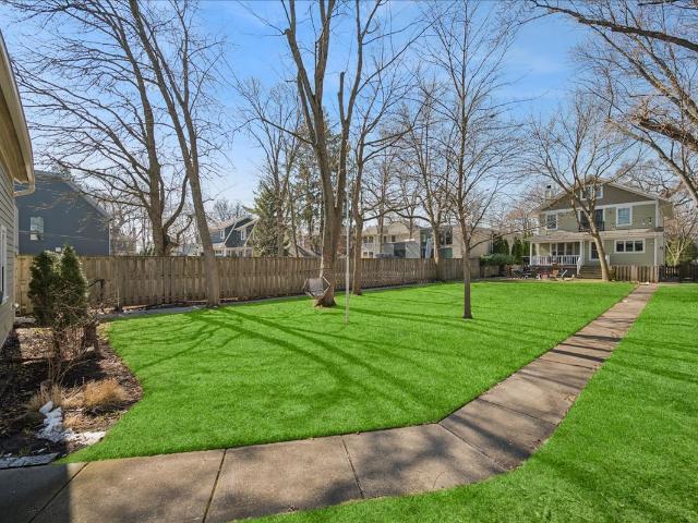 814 Park Ave, Wilmette, IL 60091 | Compass