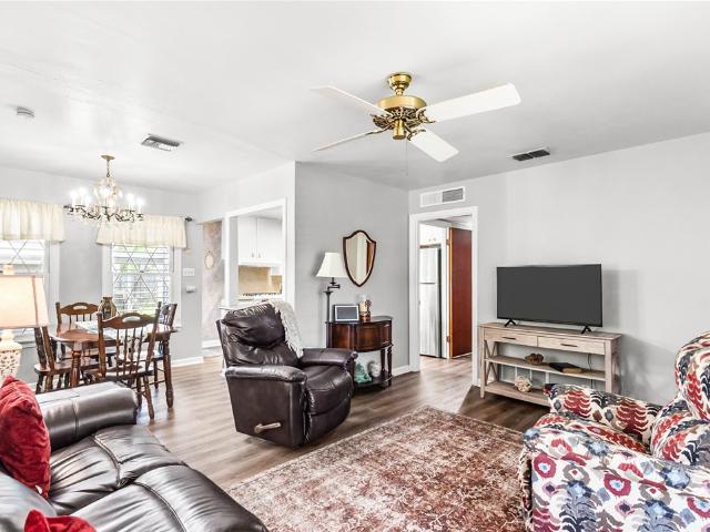 814 rossi dr
