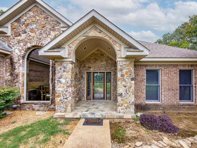 814 Ridge Rd, Heber Springs, AR 72543