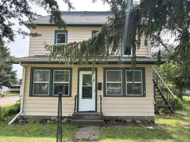 814 W 5th St S, Newton, IA 50208