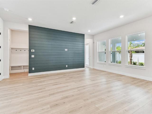 814 W Orient St, Tampa, FL 33603 | MLS #TB8498