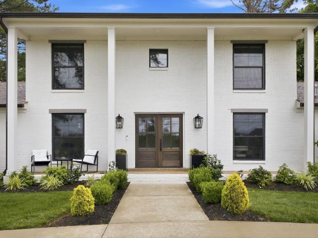 814 Wilson Pike