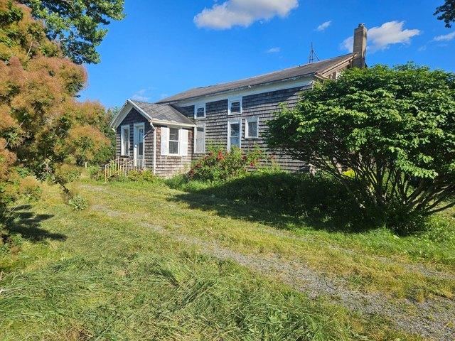 8155 Rt 237, Le Roy, NY 14482
