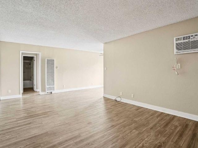 8155 Reseda 1 Bedroom Apartment for Rent at 8155 Reseda Blvd, Los Angeles, CA 91335 Reseda