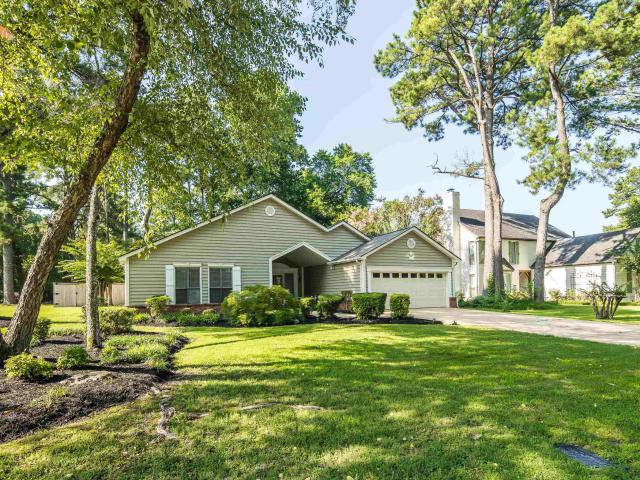 8155 w pine crk