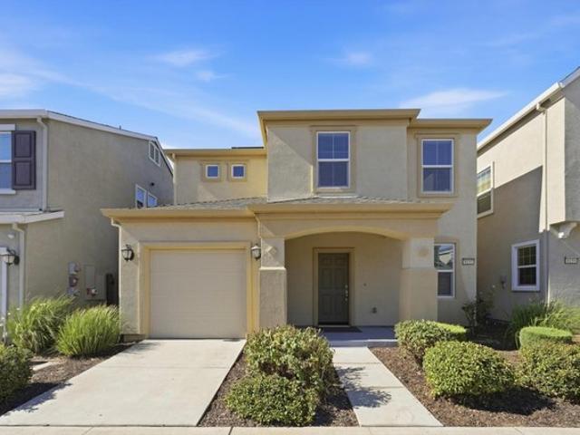 8155 Weeping Willow Ln, Sacramento, CA 95828