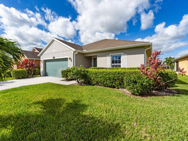 8156 Westfield Cir, Vero Beach, FL 32966 | MLS #R11136 | Compass
