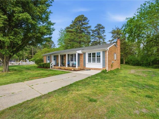 8157 Glass RD