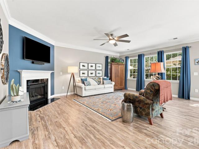 8158 Asher Chase Trail