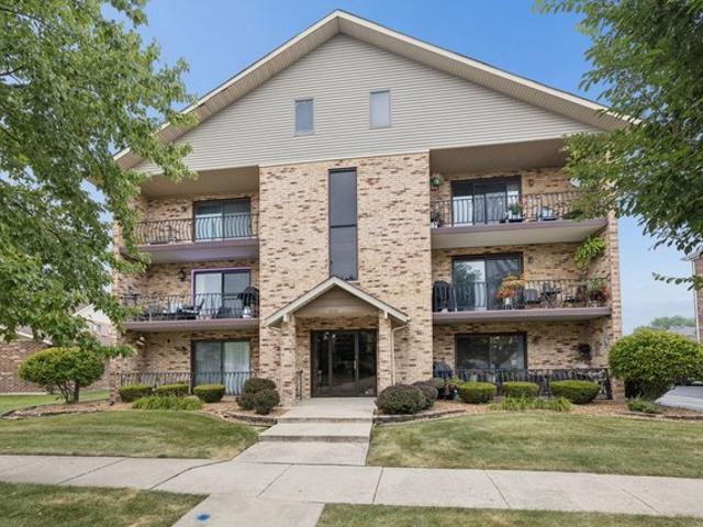 8158 th St Apt 1W, Tinley Park, IL 60477